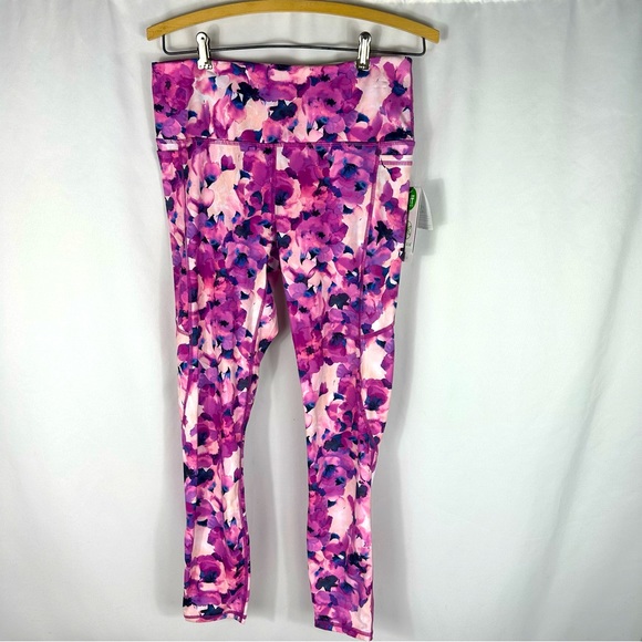 GAIAM | Pants & Jumpsuits | Super Cute Floral Leggings | Poshmark